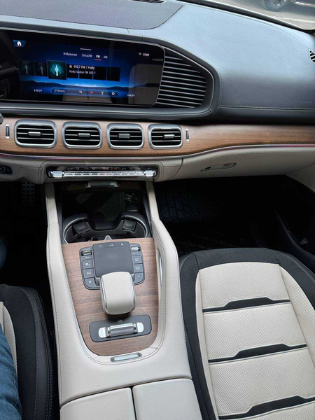 Автомобиль Mercedes-Benz GLE 53 4MATIC