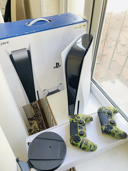 PlayStation 5 Disk 3-reviziya
