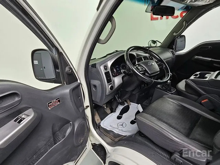 Kia Bongo 1tonnali super cabin 4WD