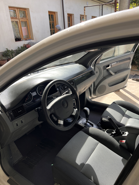 Chevrolet gentra