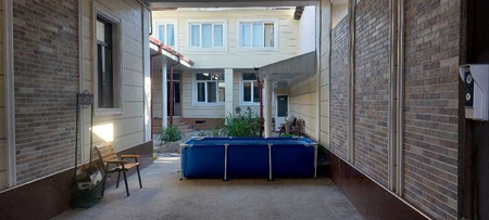 Продаю дом
Думбрабад, 16 гор. больница
3,5 соток
7 комнат
400 м2