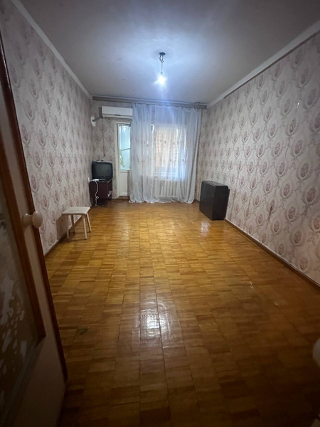 Продаётся на Карасу-1 3ком