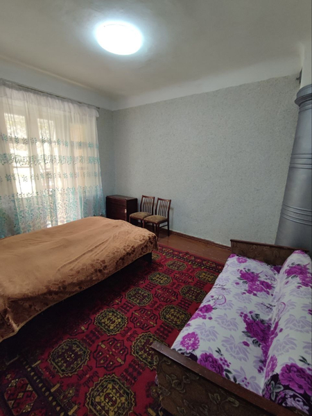 2х комнатная в центре Чирчика