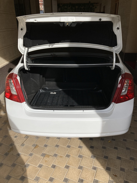 Lacetti 1.8 2011