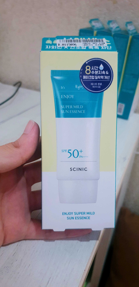 Корейский спф крем Scinic Enjoy Super Mild Sun Essence SPF50+ PA+++