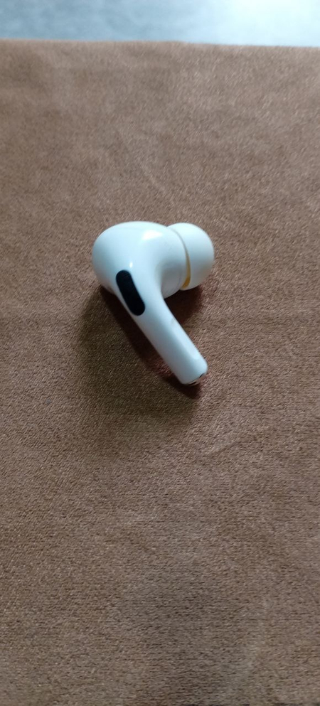 AirPods Pro Левый наушник Original 100%