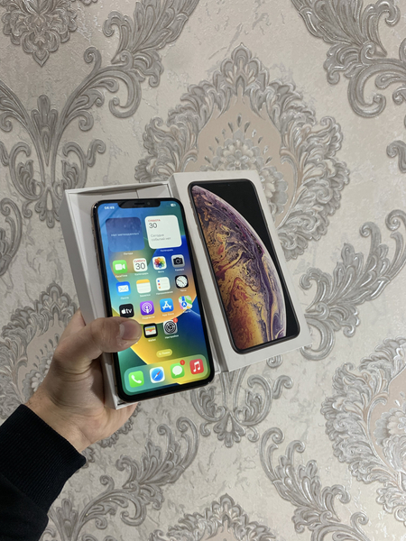 Iphone Xs Max 256 gb face ishlidi srochni sotlad LL/A Amerika
