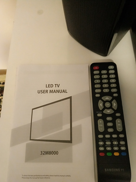 Televizor Smart sotiladi
