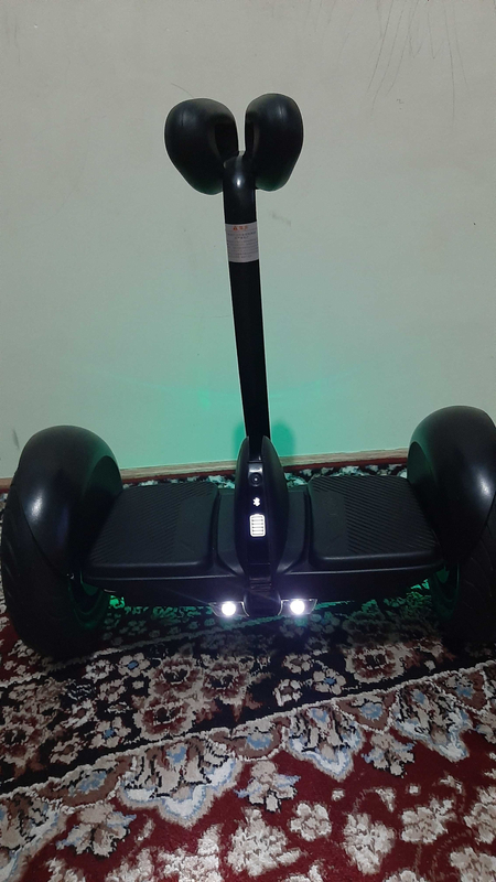 SKUTER Sotiladi. Segway Ninebot Mini (Black)