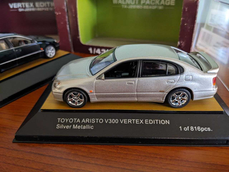 Модель для коллекции в масштабе 1/43 - Toyota Aristo (Lexus GS300)