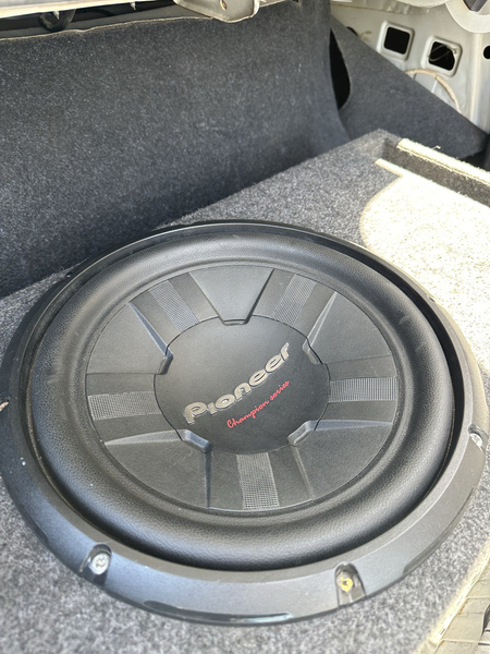 Pioneer champion 1400W