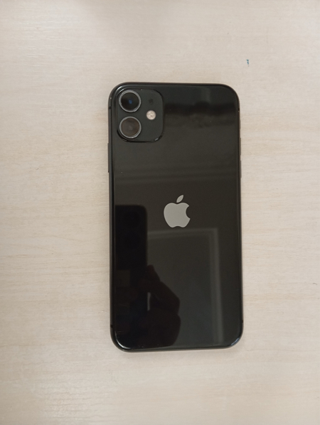 iPhone 11 black 256 gb