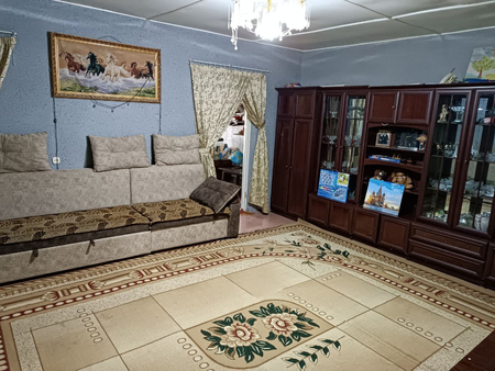 Продаётся 3-х комнатная квартира, район космос, 2-этаж