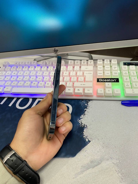 Iphone 12 Pro…