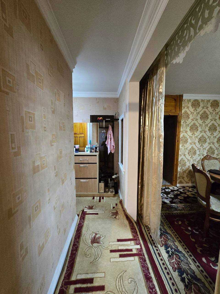 № 1423 2х комнатная квартира на 4 этаже в районе Партсъезда