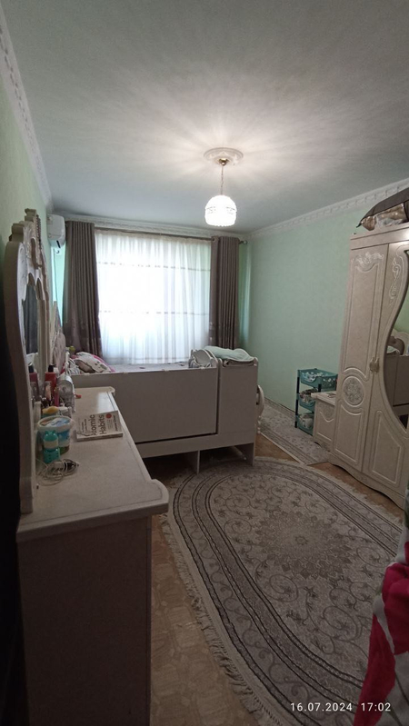 Квартира 3 комнатная