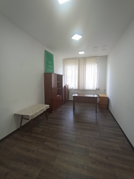 Офисы на Чиланзаре Ц Квартале