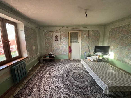 Срочно Двухкомнатная квартира 3/4  в Мирабадском районе. (J3742)