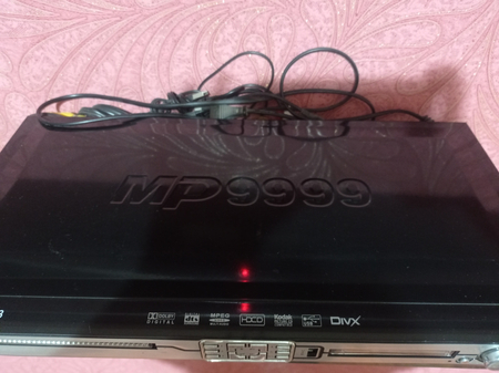 DVD Sony в отличном состоянии