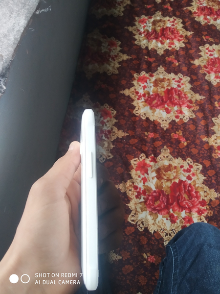 Samsung Galaxy j1 ace