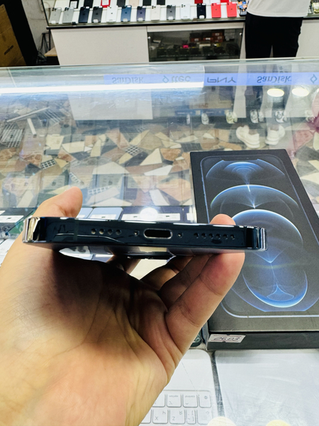 iPhone 12 Pro Max 256 gb blue
