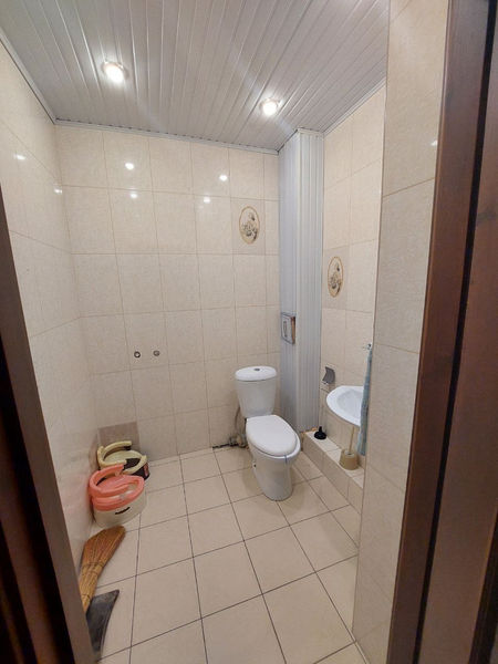 Arenda chilonzor ц квартал 
Bankobskiy uy 3/3/5 
Umuiy ploshad 80 m2