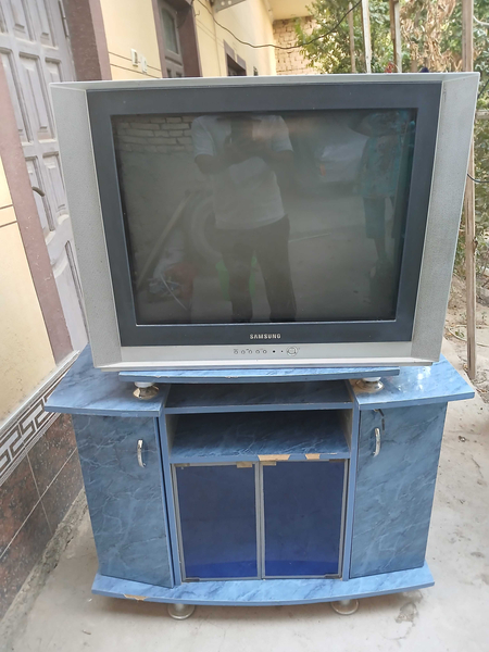 Samsung Televizor pristavka bilan birga Sotiladi