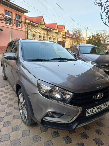 Lada Vesta Kross