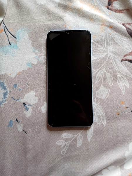 Samsung A23 б/у.