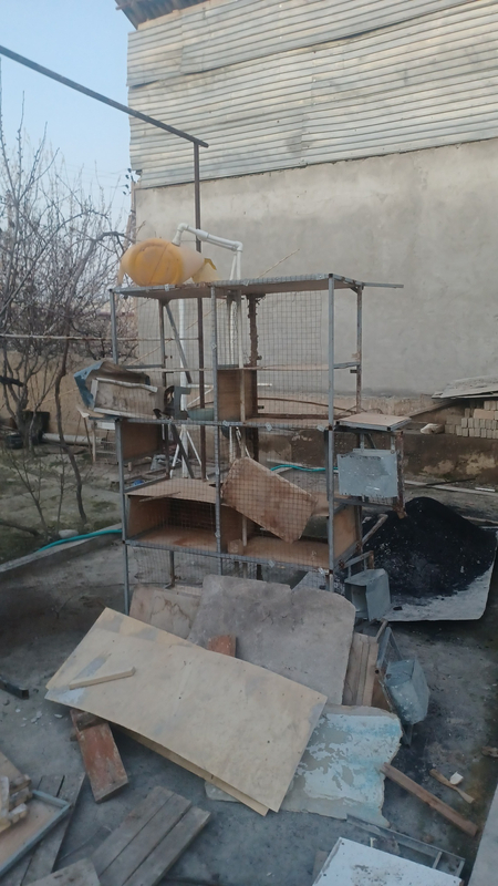 Quyon qafasi sotiladi Radomlari bilan