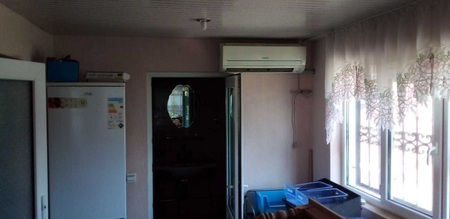Чарвак,продаётся дача 5 соток, 3 комнаты.