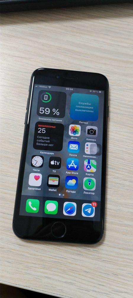 Iphone 7 ideal qora 32 GB