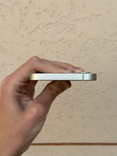 iPhone 12 64гб