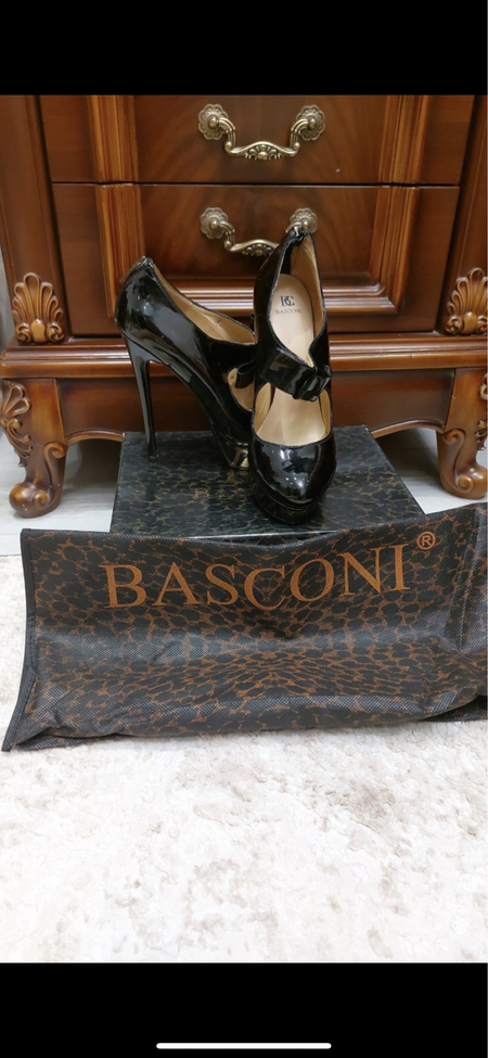 Туфли на высоком каблуке (Basconi)