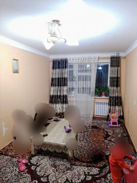 2 xonali kvartira sotiladi