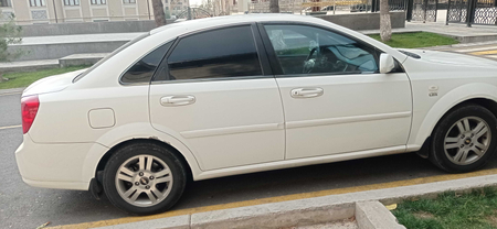 Lacetti sotiladi.