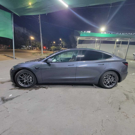 Tesla model 3 dual motor long range 2023 йил сотилади