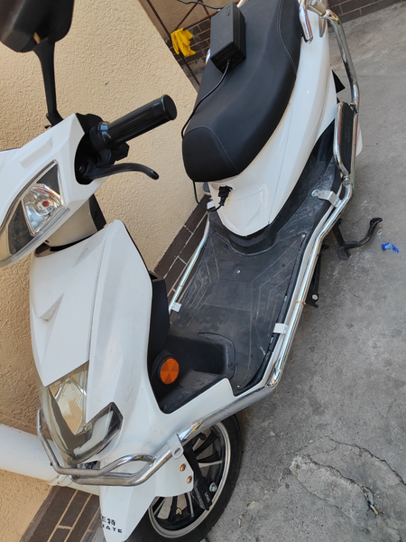 Skuter sotiladi 5000 km probek