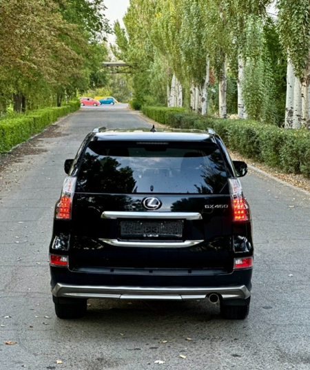 Lexus GX 460 Sotiladi