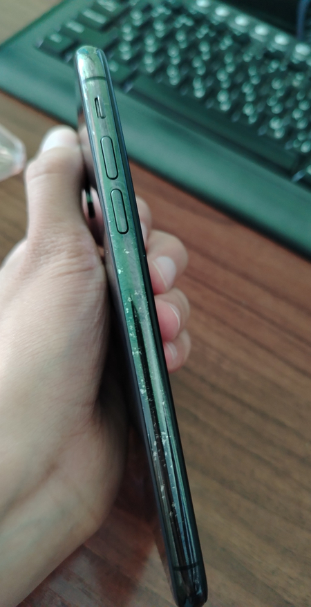 IPhone X sotiladi