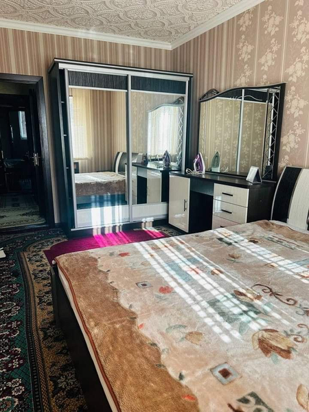 МЕТРО МИНОР.  3 х комнатная аренда