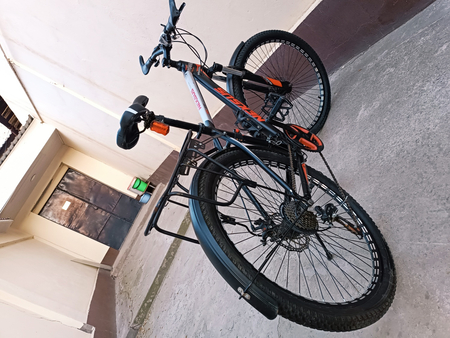 Velosiped NEKSUS