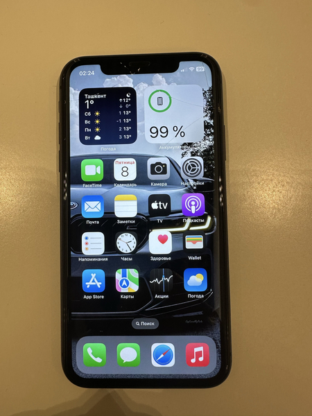 Iphone 11 64gb LLA sotiladi faqat naxd