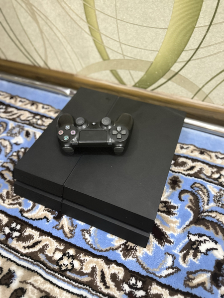 PlayStation 4 Fat
