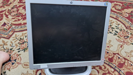 Монитор HPL1750. Не новый