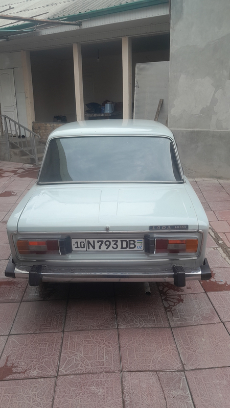 Vaz2106  srochna sotiladi