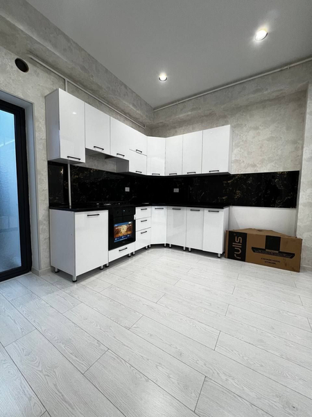 Продам евро Коттедж Саракулка 1,7 соток
