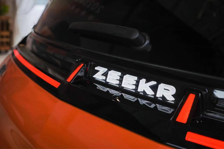 Gonzo Motors Samandar Zeekr X