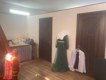 Dukon sotalida garden house da padvali bilan