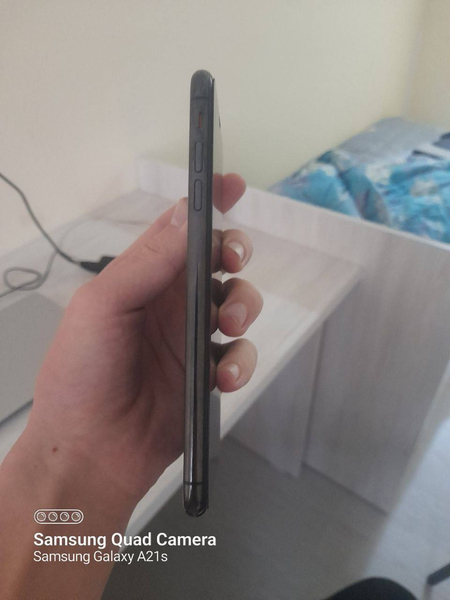 Ayfon xs max  256gb \\nXotira 256\\nQirilgan chizilgan joyi yoʻq \\nYaxshi t
